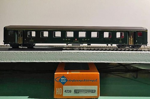 HO ROCO 4239 SBB CFF SWISS COACH 1ST CLASS | eBay