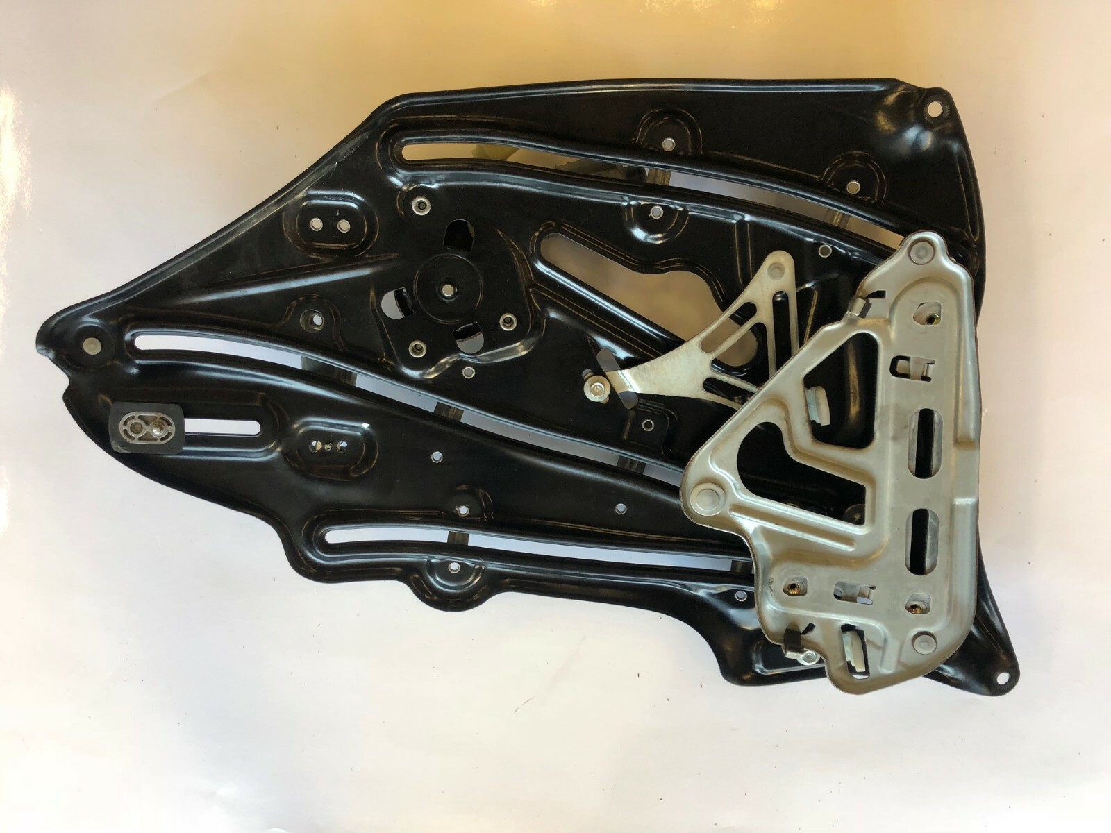 03-09 Mercedes-Benz CLK Rear Window Regulator Rebuild Svc - Lifetime ...