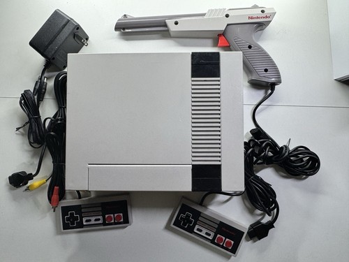 Original NES Console w/Zapper & 2 Controllers, New 72 Pin. Cleaned And ...
