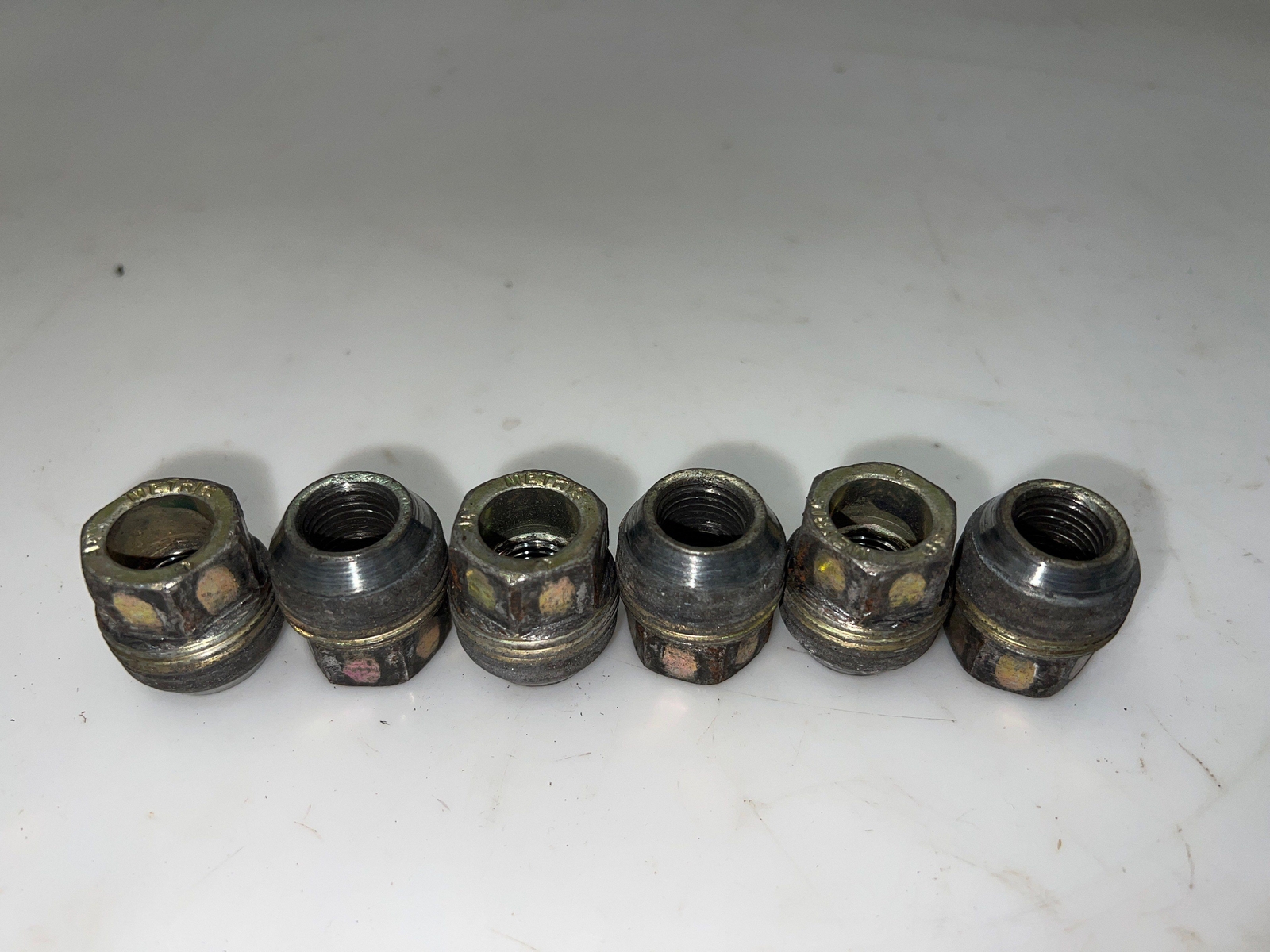 6 OEM FACTORY Lug Nuts Sierra Silverado 14x1.5 Tahoe Escalade OEM ...