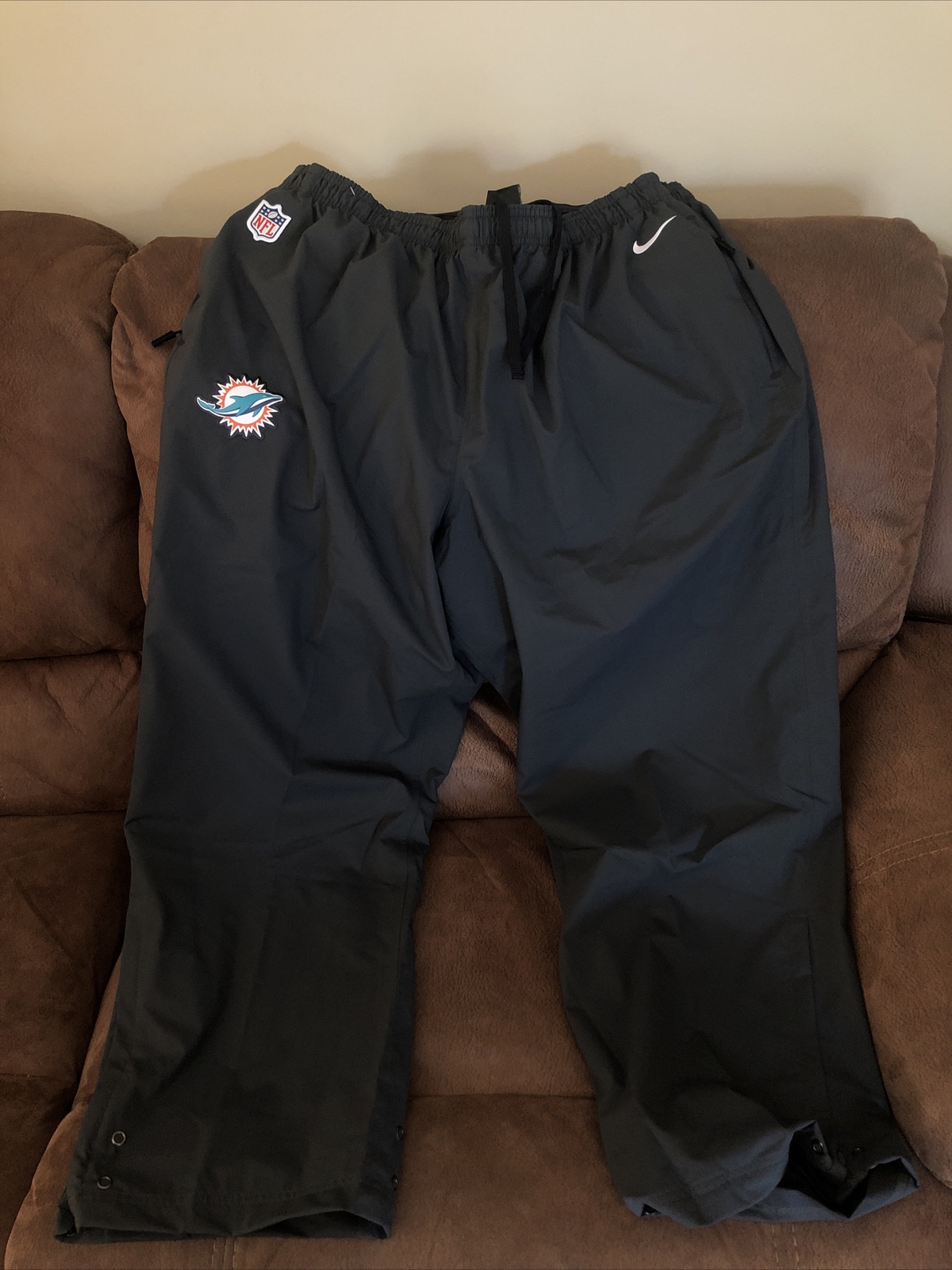 NIKE STORM FIT MIAMI DOLPHINS LIGHTWEIGHT FOOTBALL PANTS NO TAGS SIZE ...