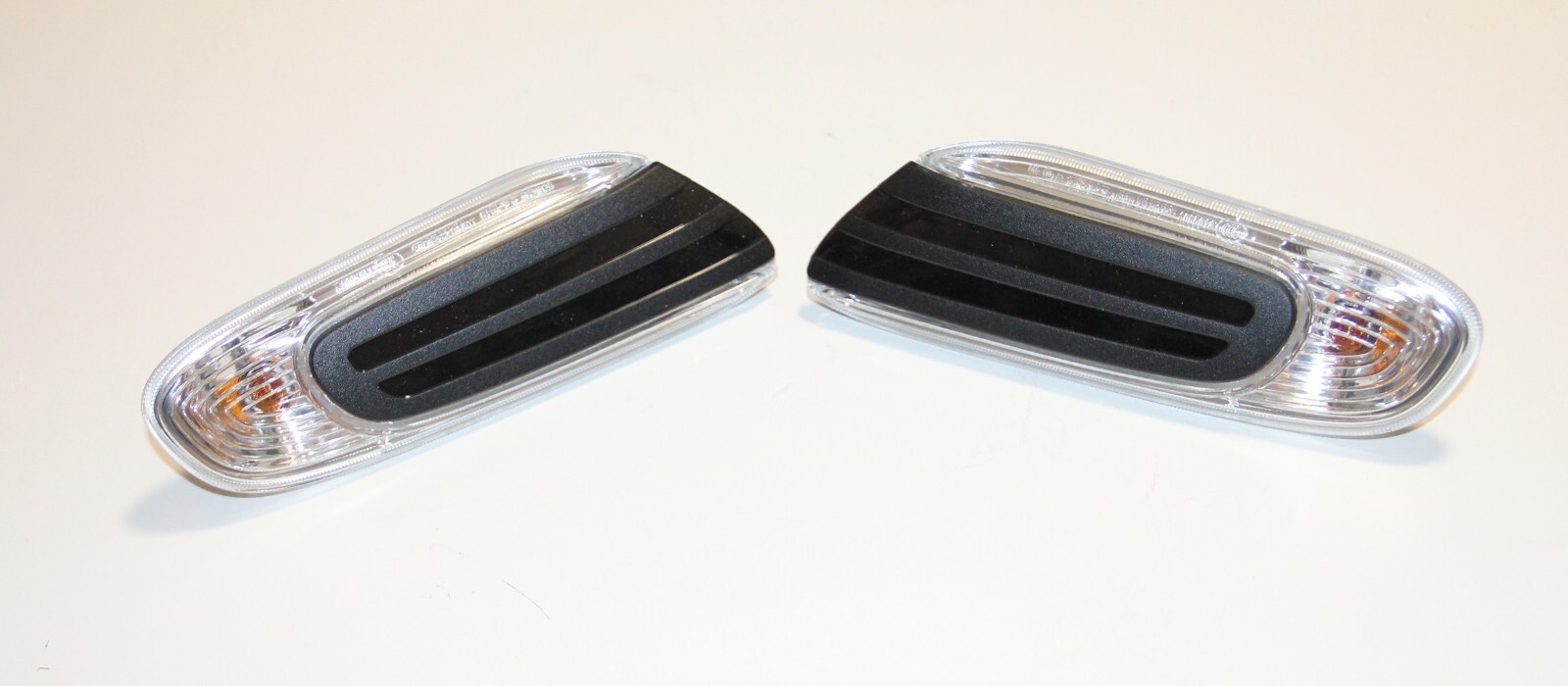 2x OEM BMW MINI F56 F55 F57 CLEAR SIDE INDICATOR REPEATER SCUTTLE TRIM ...
