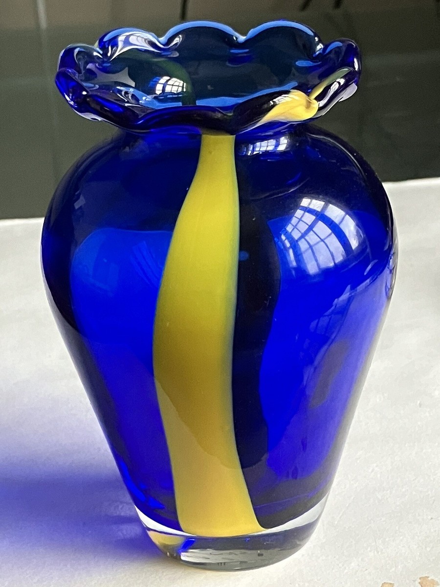 Valner Recovered Vase, White And Pink Medium By David Valner Studio