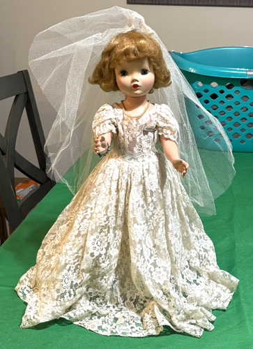 1950s Madame Alexander 17" Winnie Binnie Walker Doll Bride Cissy Face ...