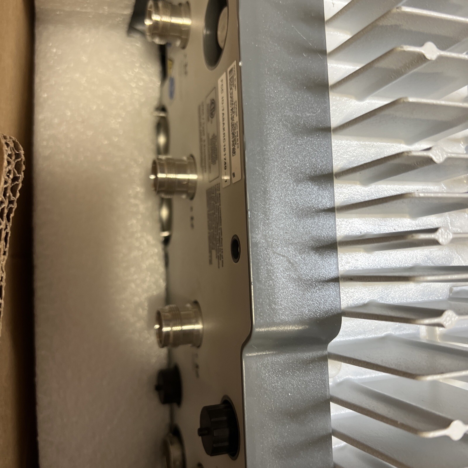 Ericsson Radio 4449 Remote Radio Head KRC 161 749/1 TA8AKRC161756-1 ...