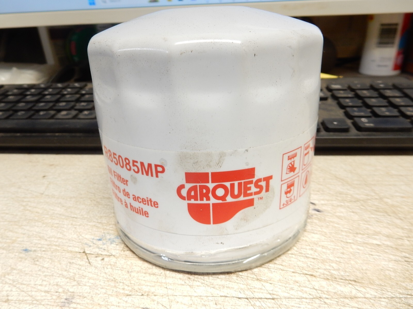 NEW Carquest Oil Filter Fits: JDM RHD Jeep 1991-2001 Cherokee R85085MP ...
