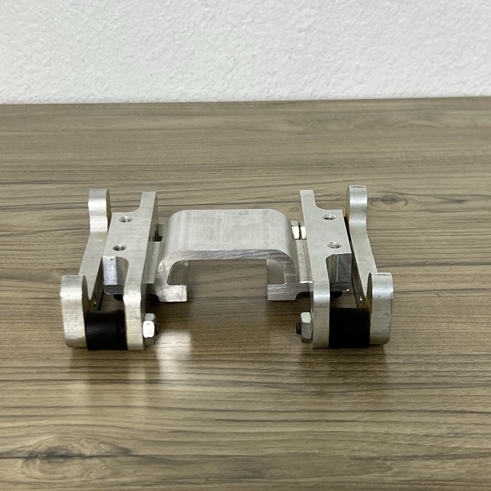 RC Boat Models Octura V-65 Motor Mount 5” Wide Vibration Damp Dumas ...