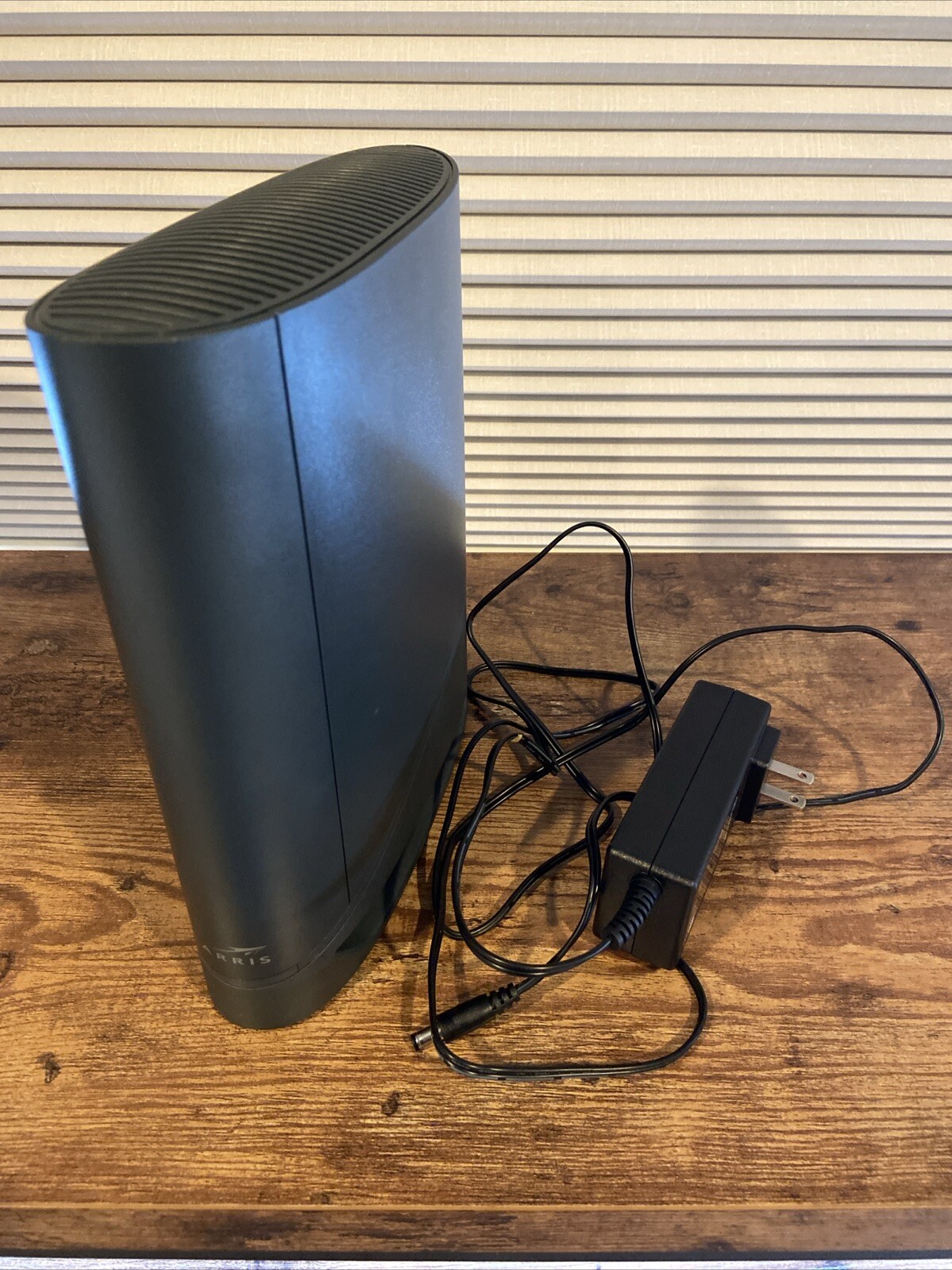 ARRIS Surfboard G34 DOCSIS 3.1 Gigabit Cable Modem & AX3000 Wi-Fi 6 ...