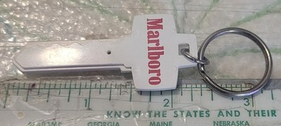 Marlboro Cut Zit Advertising Worlds Handiest Retractable Key Chain ...