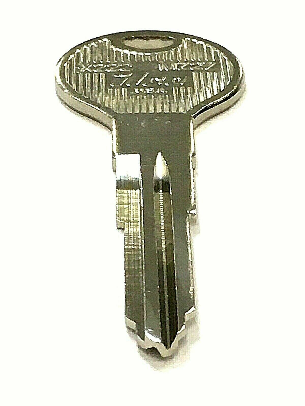 1 2001-2005 Mazda Miata Automotive X222 MZ27 Service Key Blank Keys ...