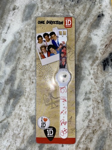 One Direction Watch - I ️ 1D - White Straps With signatures ...