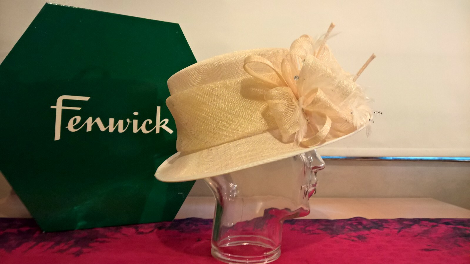 LADIES CREAM FAILSWORTH HAT IN FENWICK HAT BOX | eBay UK