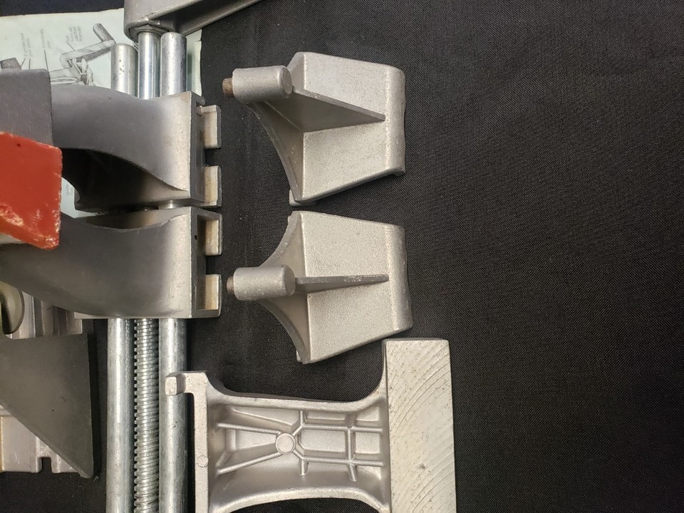 Read VUNDER WORK SHOPS PORTABLE ALL PURPOSE BENCH VISE CLAMPING SYSTEM ...