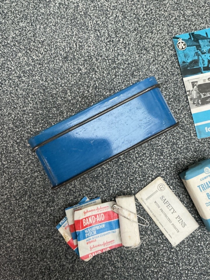 Vintage RAC Motorist’s First Aid Kit - Vintage RAC First Aid Kit - VG ...
