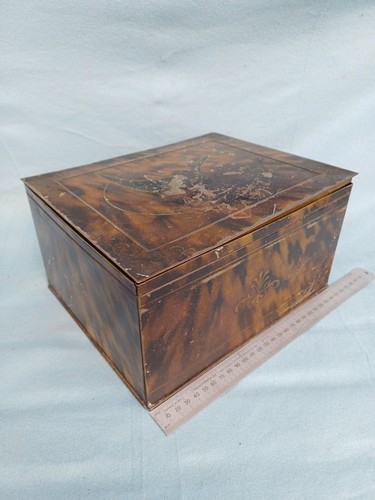 1950s Bluebird Toffee Luxury Assortment Retail Advertising Tin Vintage ...