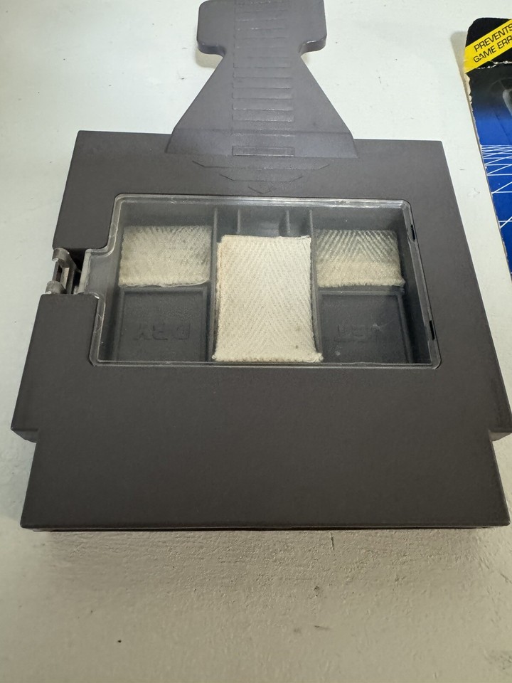 NES Gray Console Cartridge Cleaner (with Cleaner) | eBay