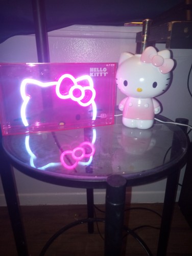 Hello Kitty Pink White Gold Plastic Glossy Cartoon Soap Dispenser ...