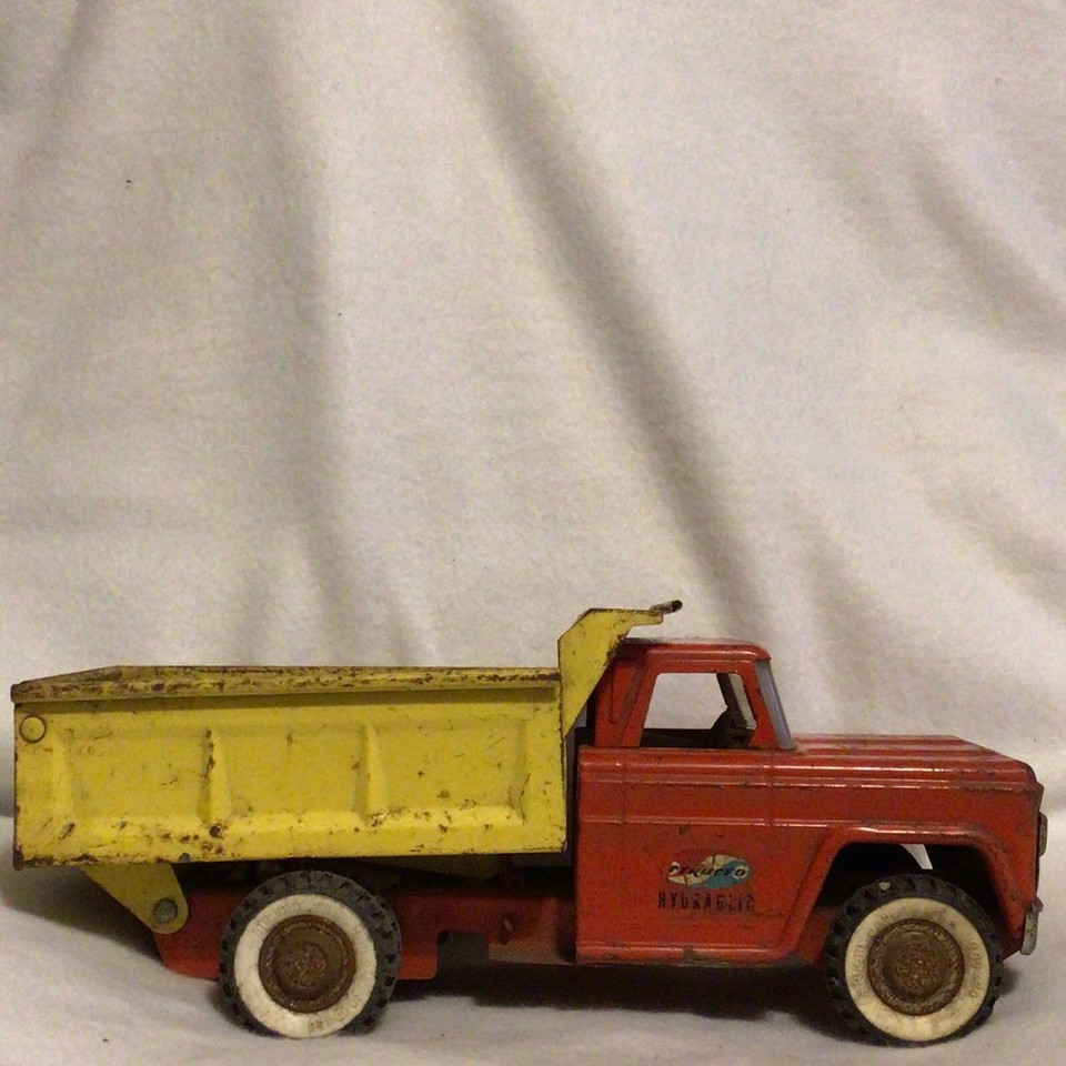 Vint 1966 Pressed Steel Structo Hydraulic Lever Dump Truck 10.00-20 ...