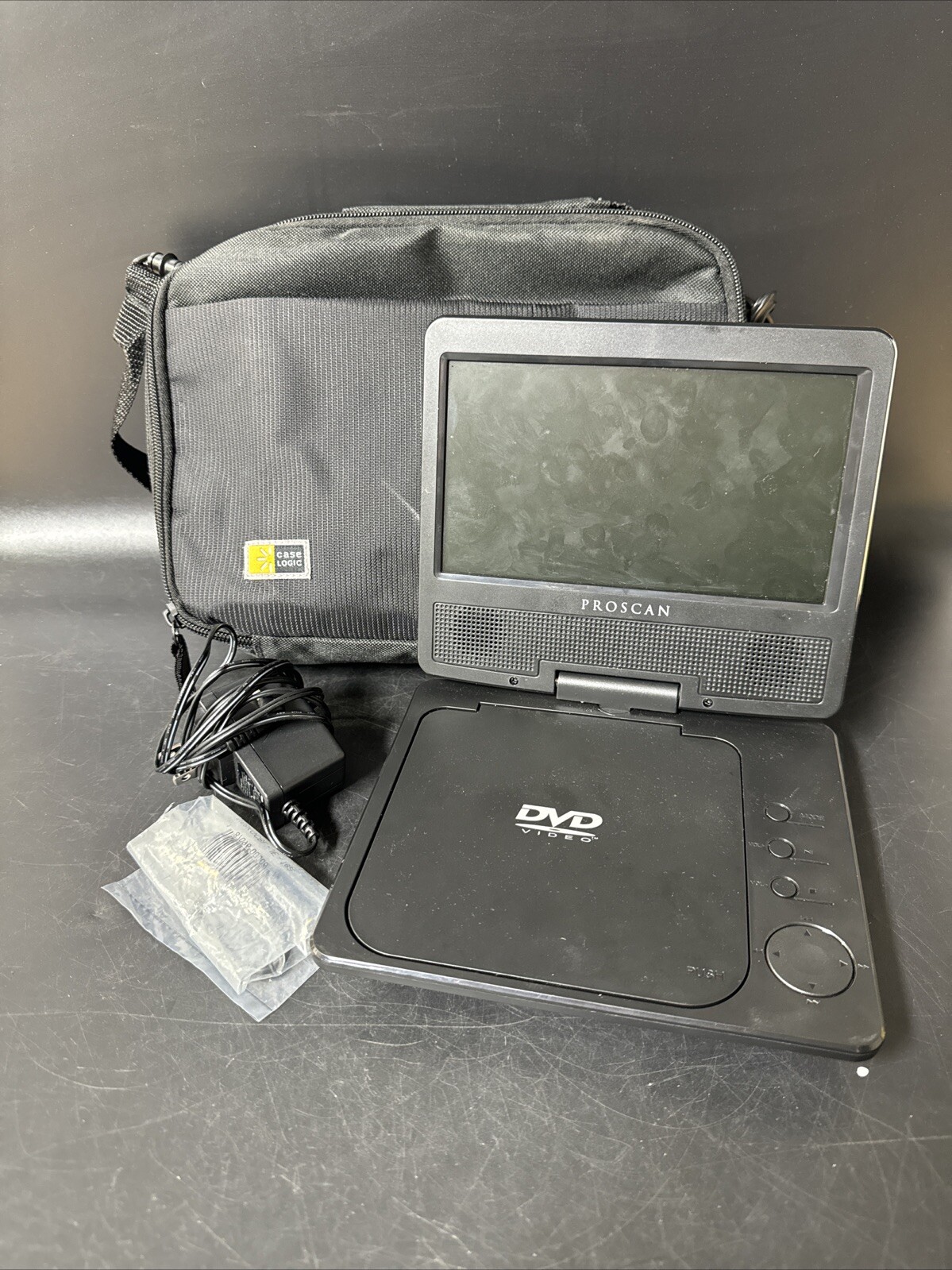 Proscan PDVD7040B, 7" Portable DVD Player with Charging And Bag/ Works ...