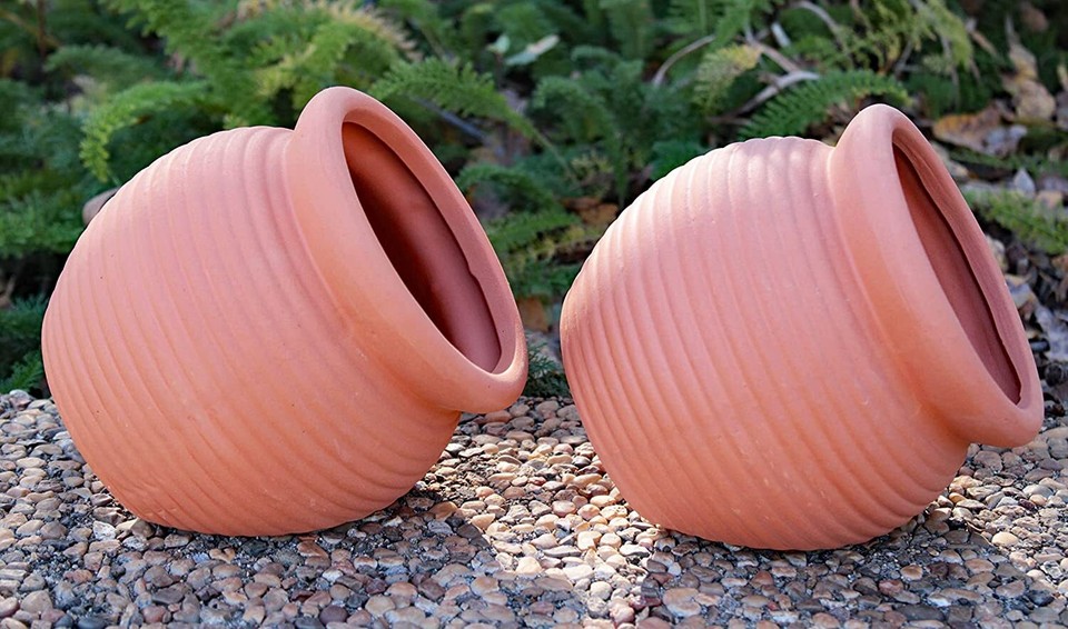 Different Sized Natural Terracotta Fallen Pots or Hanging Pots | eBay