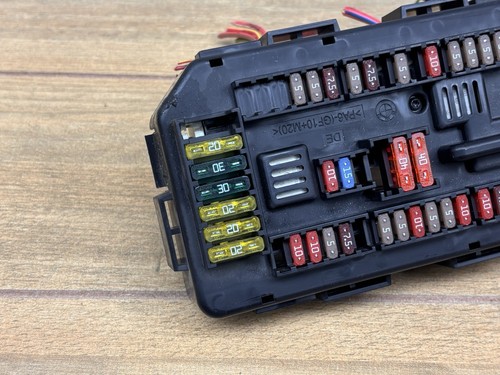 BMW 2/3/4 Series M2 M3 M4 Front Electronic Body Fuse Junction Box ...