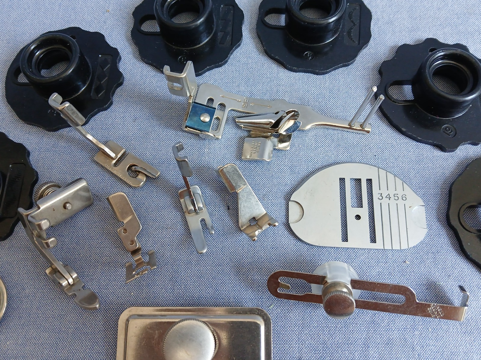 Singer Sewing Machine 15 Attachments & Top Hat Cams 401a 403 500a 503 ...