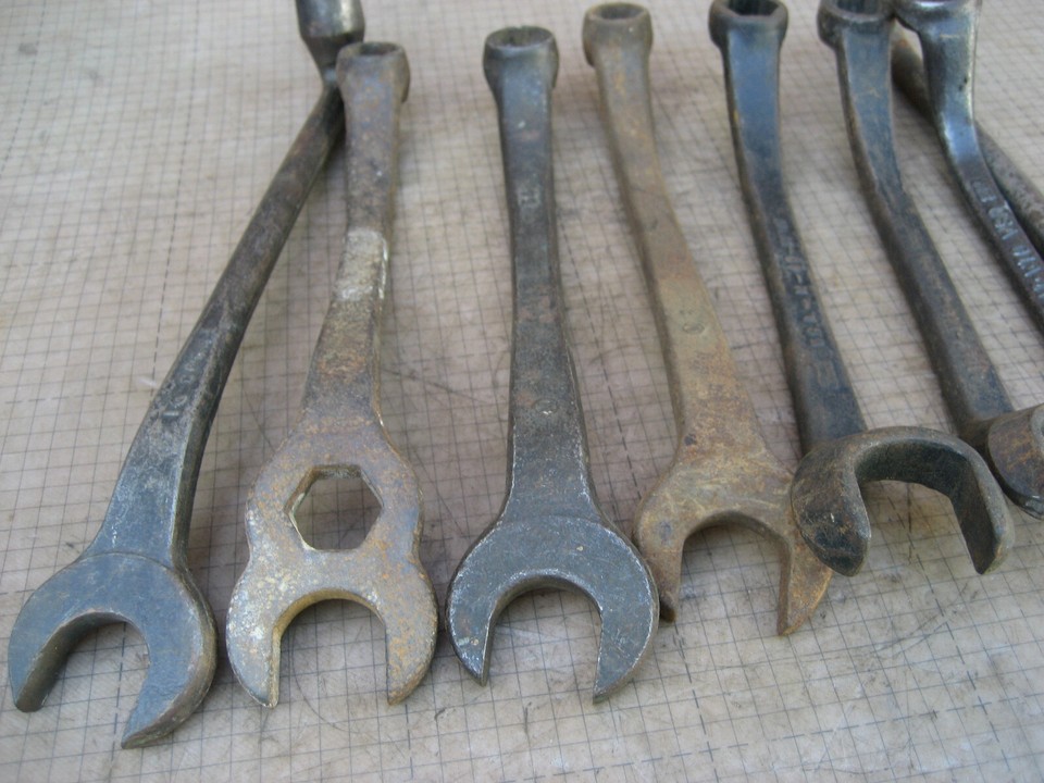 Lot Of 16 Antique Vintage Ford Wrench Old Car Tractor Farm Rusty Tools ...