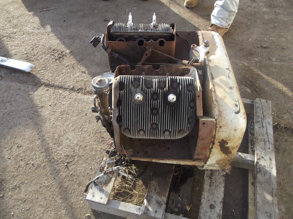 Bobcat 600 VF4D Wisconsin Engine (need core back) | eBay