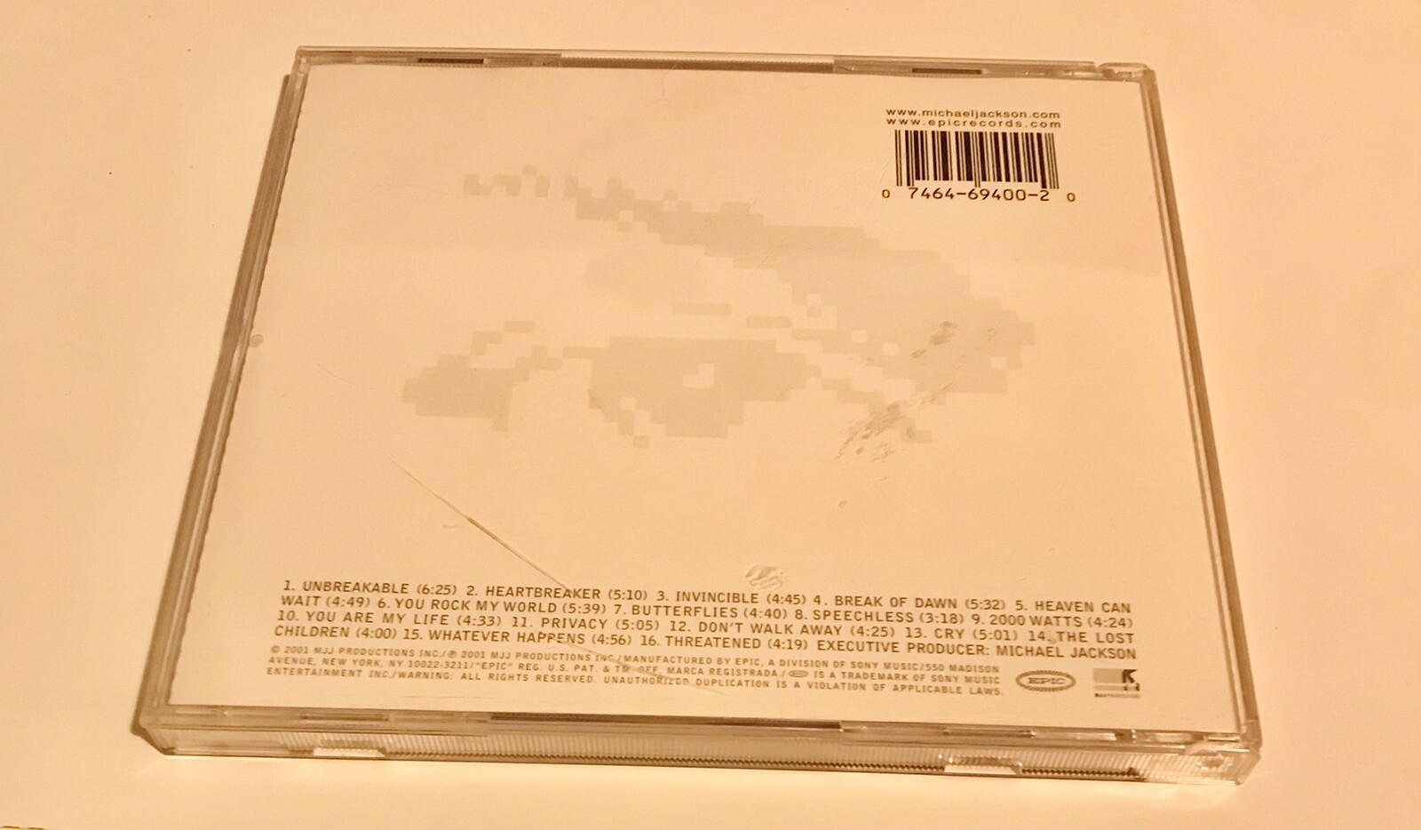 Michael Jackson CD Invincible Autographed by Chris Tucker&Rodney ...