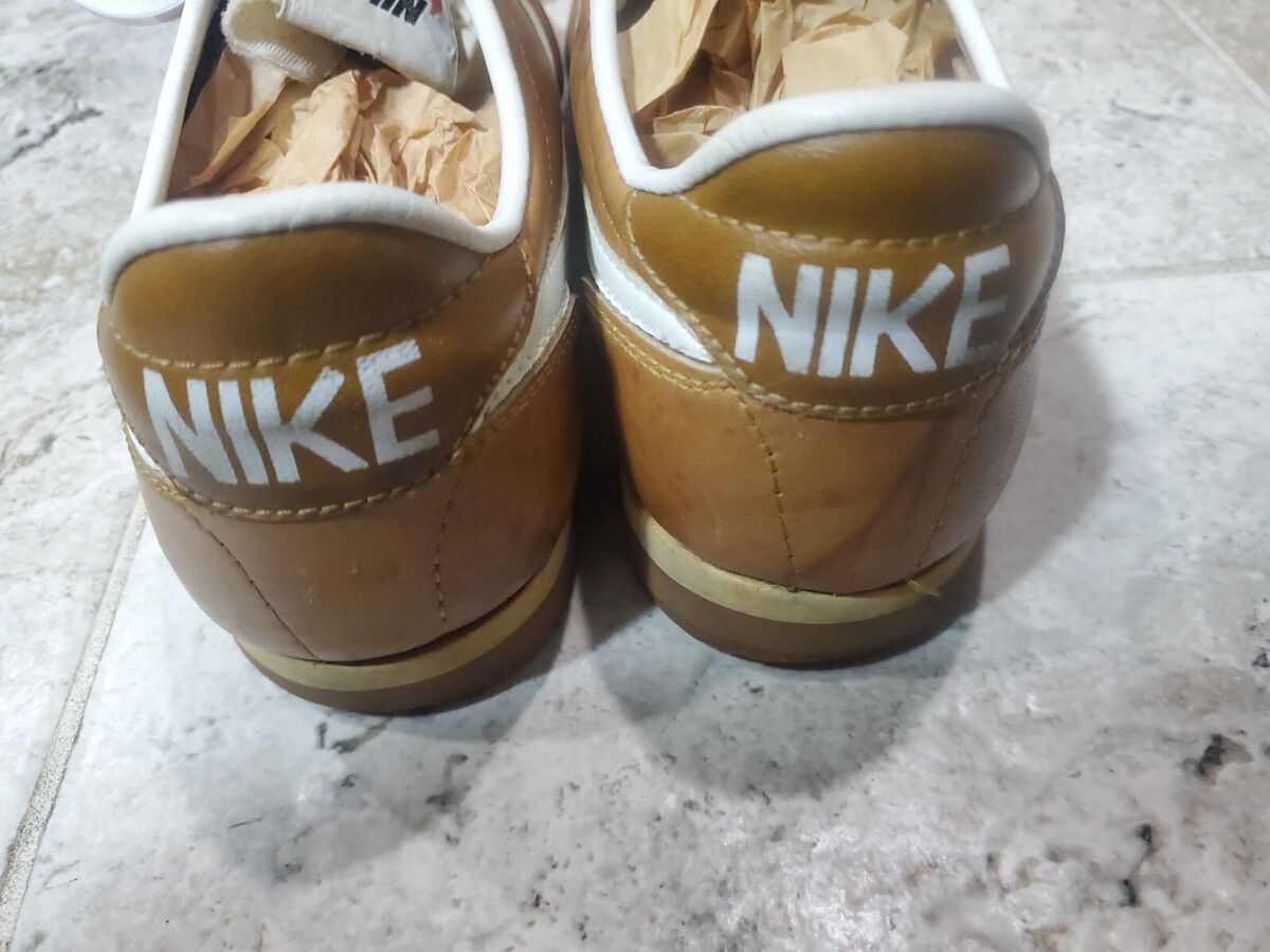 ULTRA RARE 1974 NIKE CORTEZ LE VILLAGE WHITE TAG BROWN ULTRA RARE 1974 NIKE CORTEZ LE VILLAGE WHITE TAG BROWN