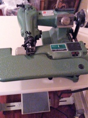 Sewing Machines - Industrial Blind Stitch Sewing Machine