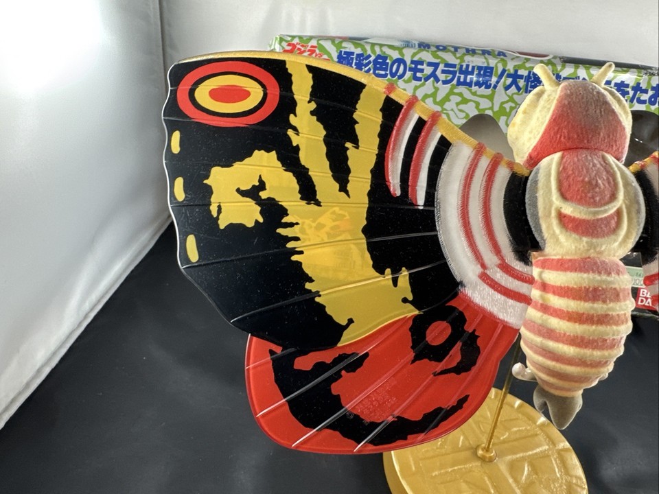 1992 BANDAI 14” Wingspan MOTHRA ADULT Figure VS BATTRA WITH LEGS BOX ...