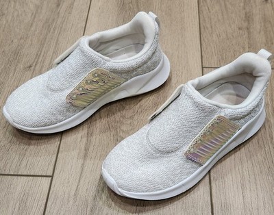 CHILDRENS PLACE Girls 13 White Silver Holographic Running Sneaker Shoes ...