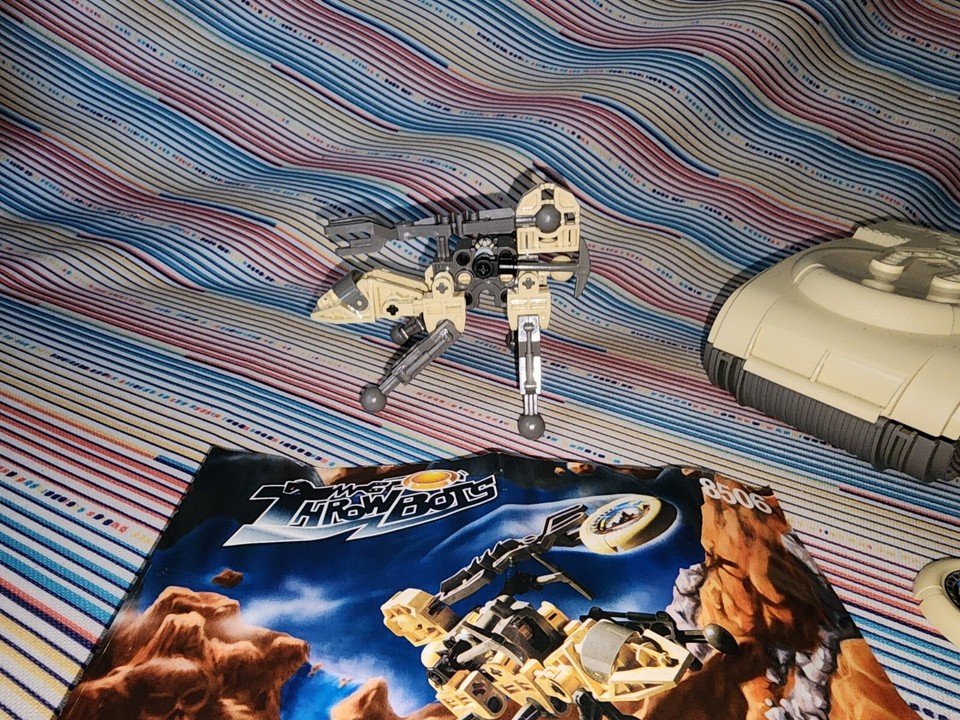 LEGO TECHNIC: Throwbots Granite With Discs Manual And Case Proto ...