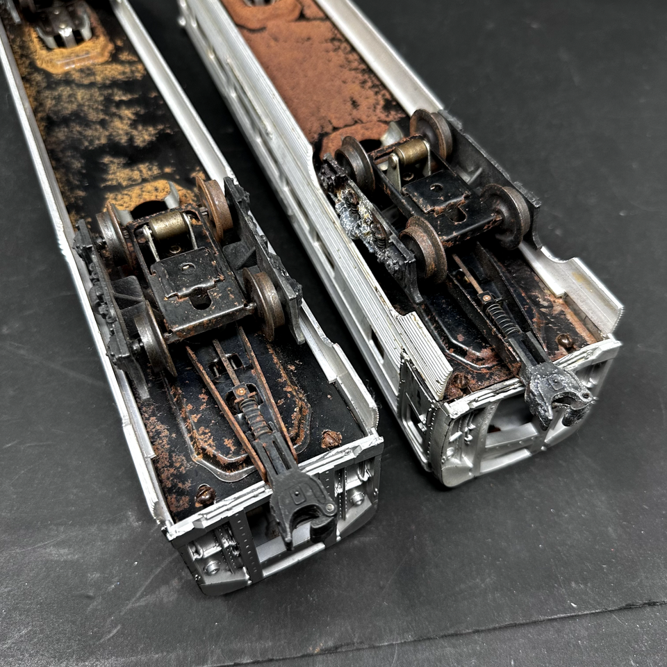 Original Lionel 2534 Silver Bluff - Dawn Pullman Cars Postwar Lot of 2 ...