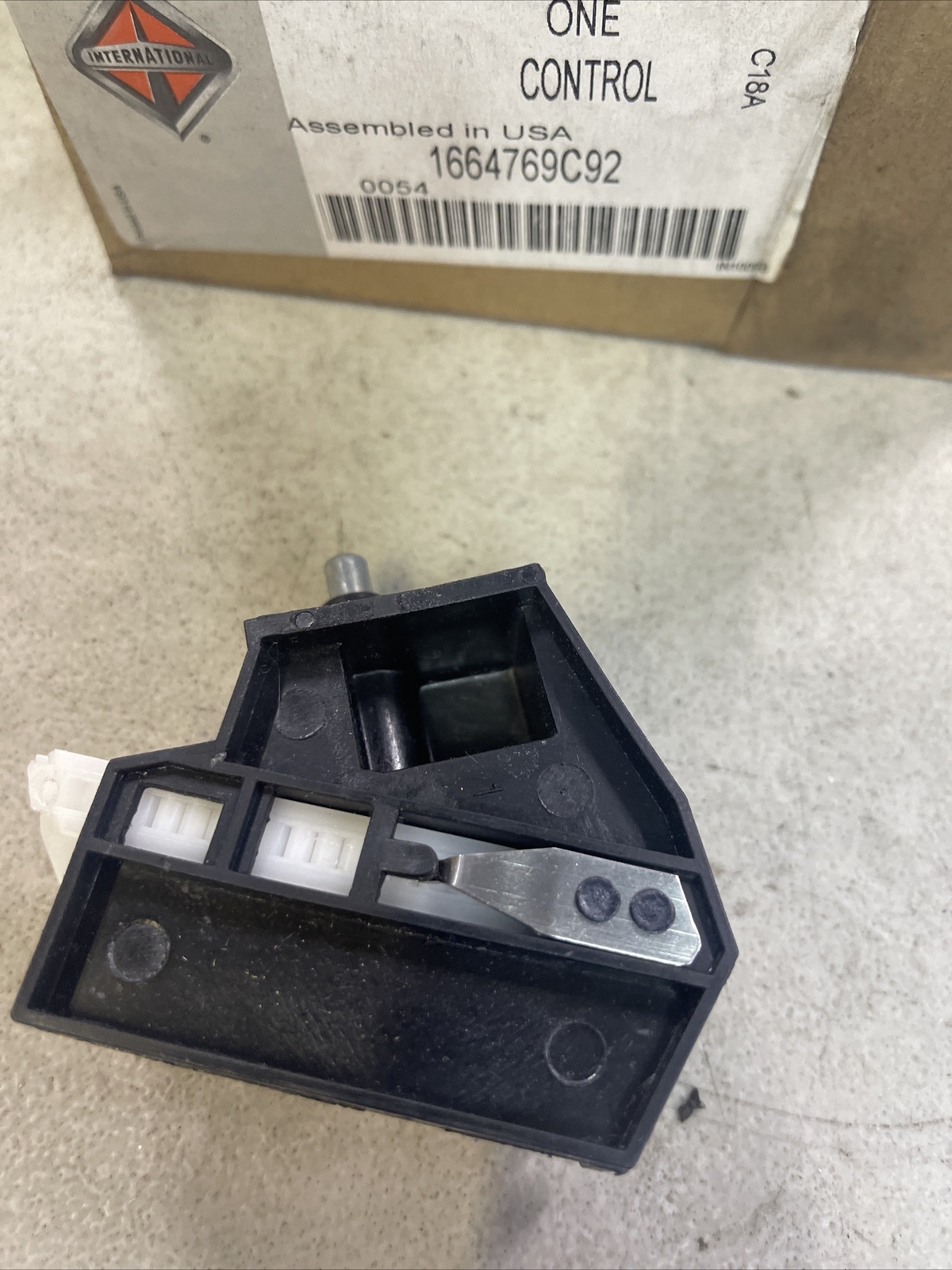 International Navistar Actuator Assembly 1664769C92 -NEW for sale ...