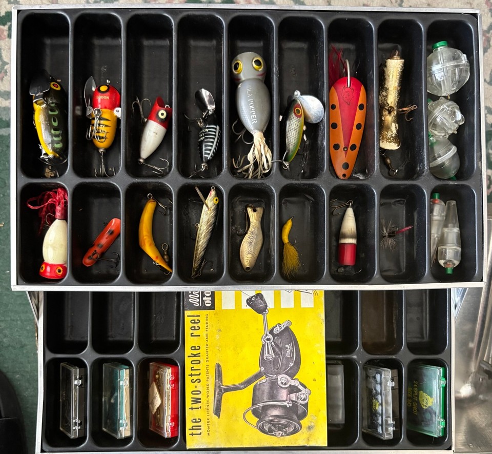 Vintage UMCO 203A Tackle Box w/ Reels Lures Tackle Caddy Hooks Sinkers ...