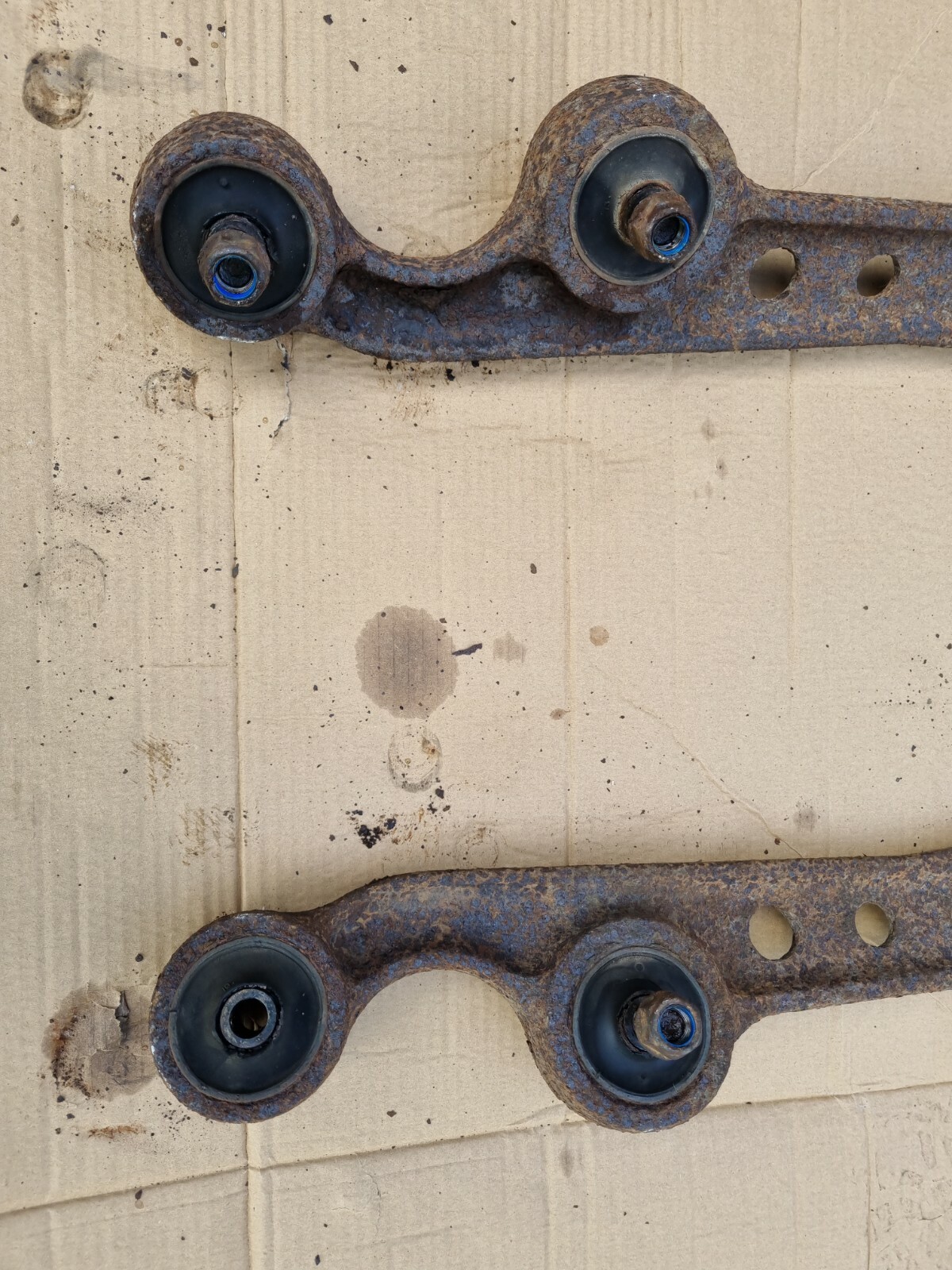 LandRover Discovery 2 TD5/V8 Rear Axle Suspension Trailing Arms Pair Of ...