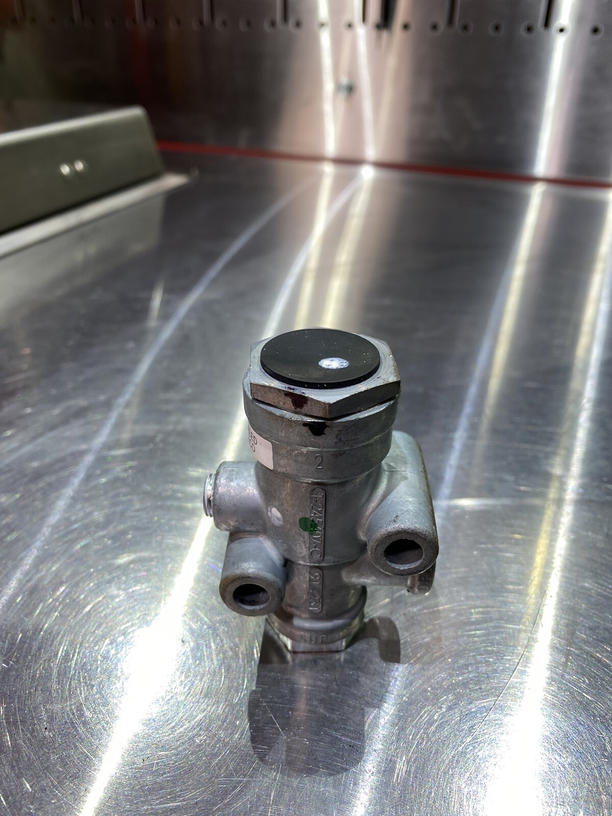 BENDIX VALVE K028994 FREE SHIPPING | eBay