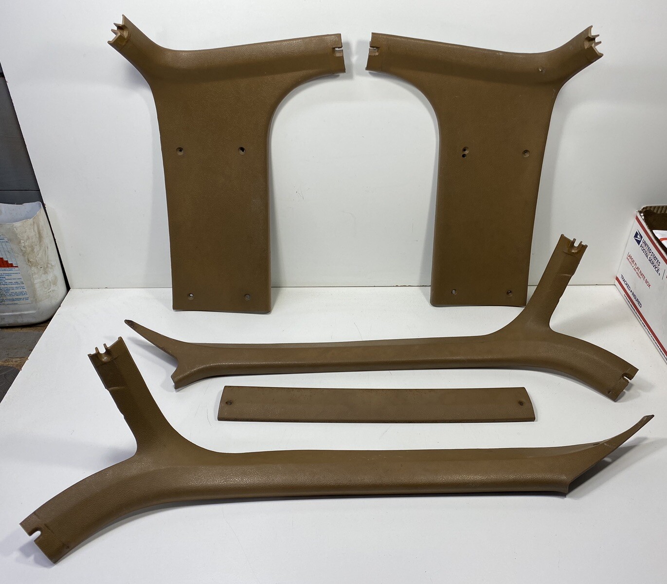 TAN CHEVY GMC SQUAREBODY TRUCK INTERIOR HEADLINER TRIM PANEL SET 7 of 8 ...
