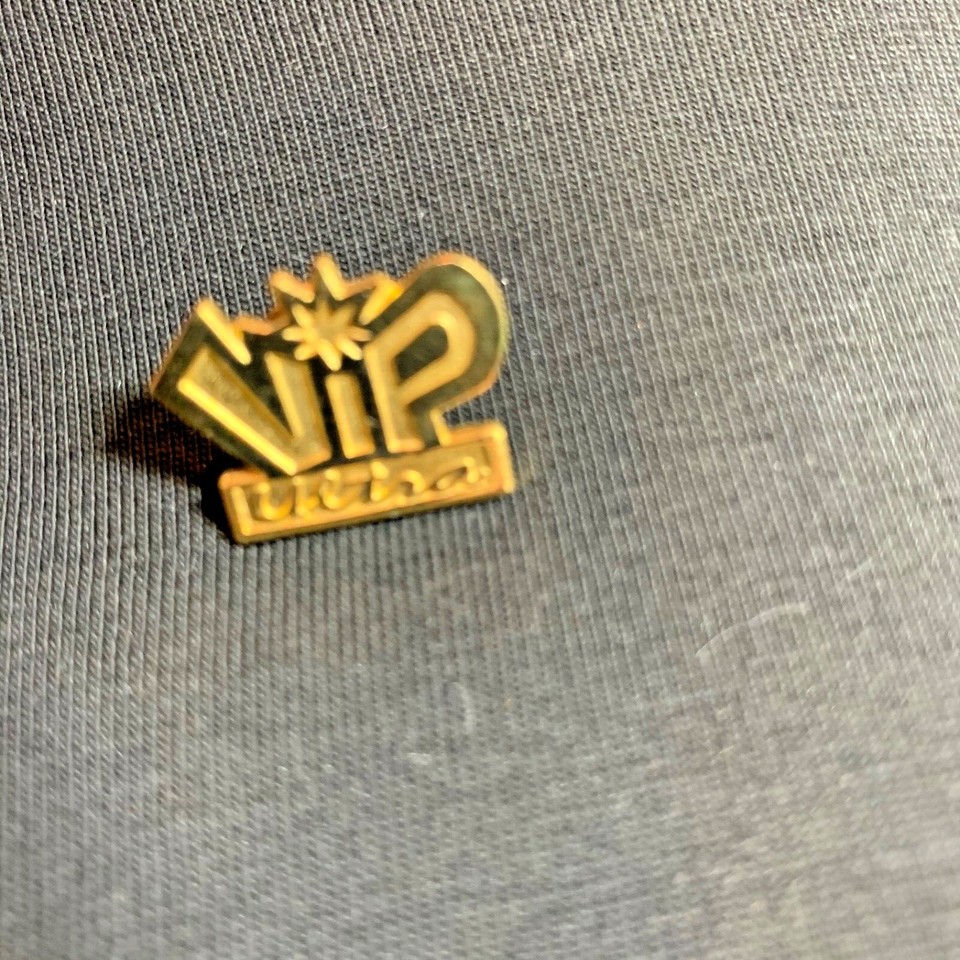 VINTAGE Gold Plated VIP Very Lapel Pin Ultra | eBay