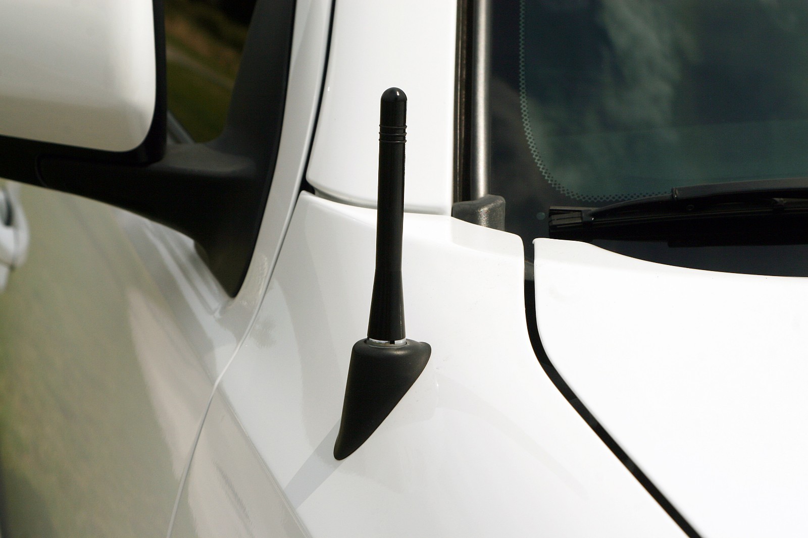 **SHORT** 4" BLACK ALUMINUM ANTENNA - FITS: 2014-2026 Dodge Ram ...