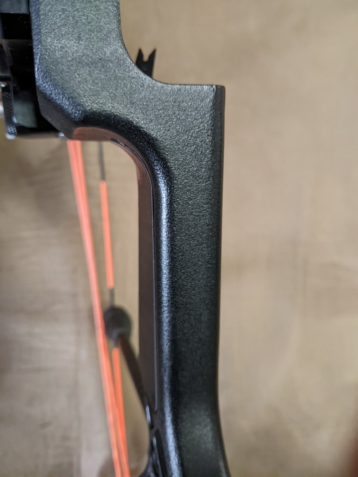 * (2018 & Older) 5 Angles * Mathews Grips - Triax Halon Monster ...