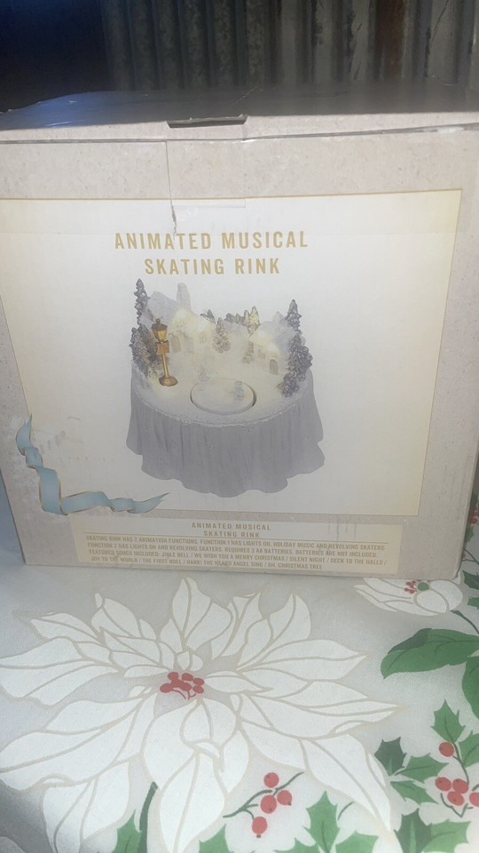 Animated Christmas Musical Skating Rink Cracker Barrel Exclusive New ...