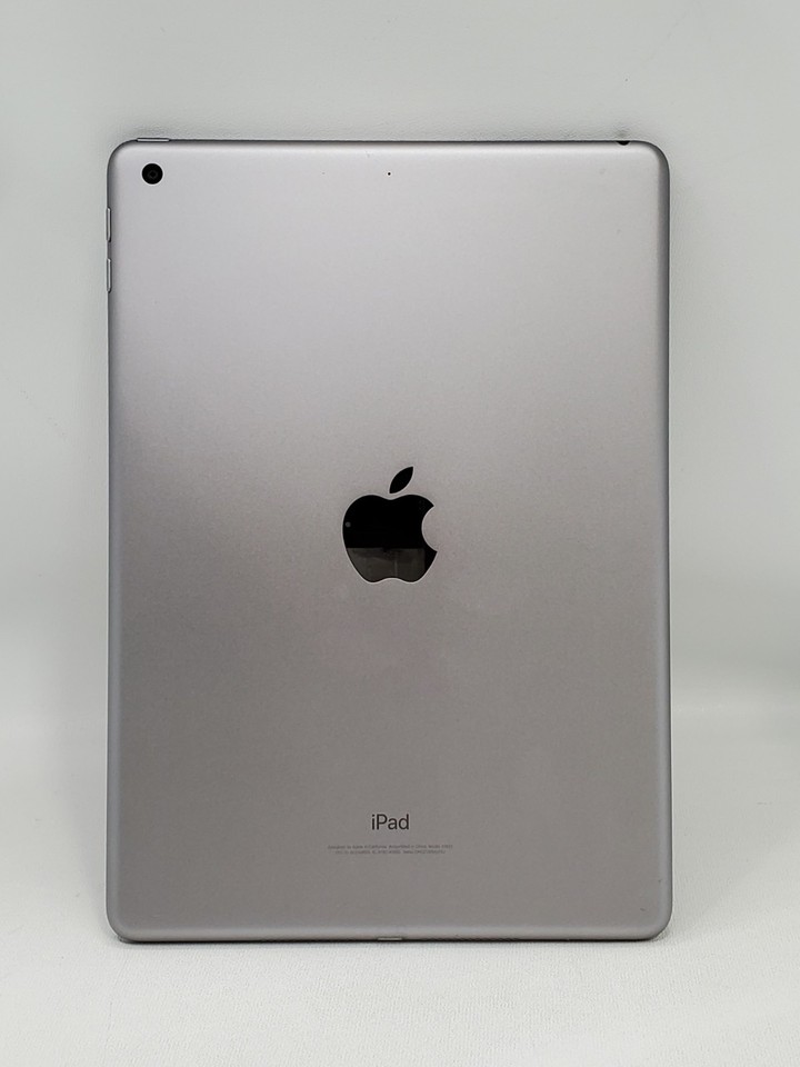 Apple iPad (6th Generation) - 32GB - Wi-Fi, 9.7in - Space Gray | eBay
