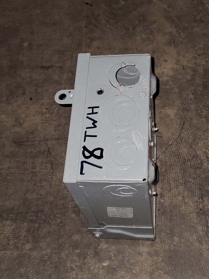 Square D Panel With 100 Amp Main & Breakers Cat# HOMC21UC | eBay