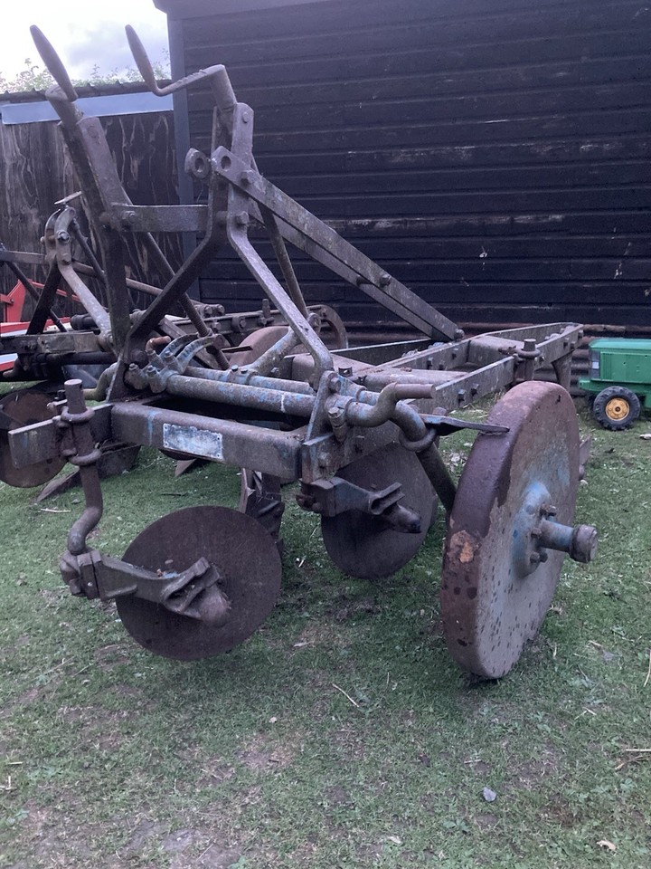 Ransomes Plough 3 Furrow Fordson Major Tractor | eBay UK
