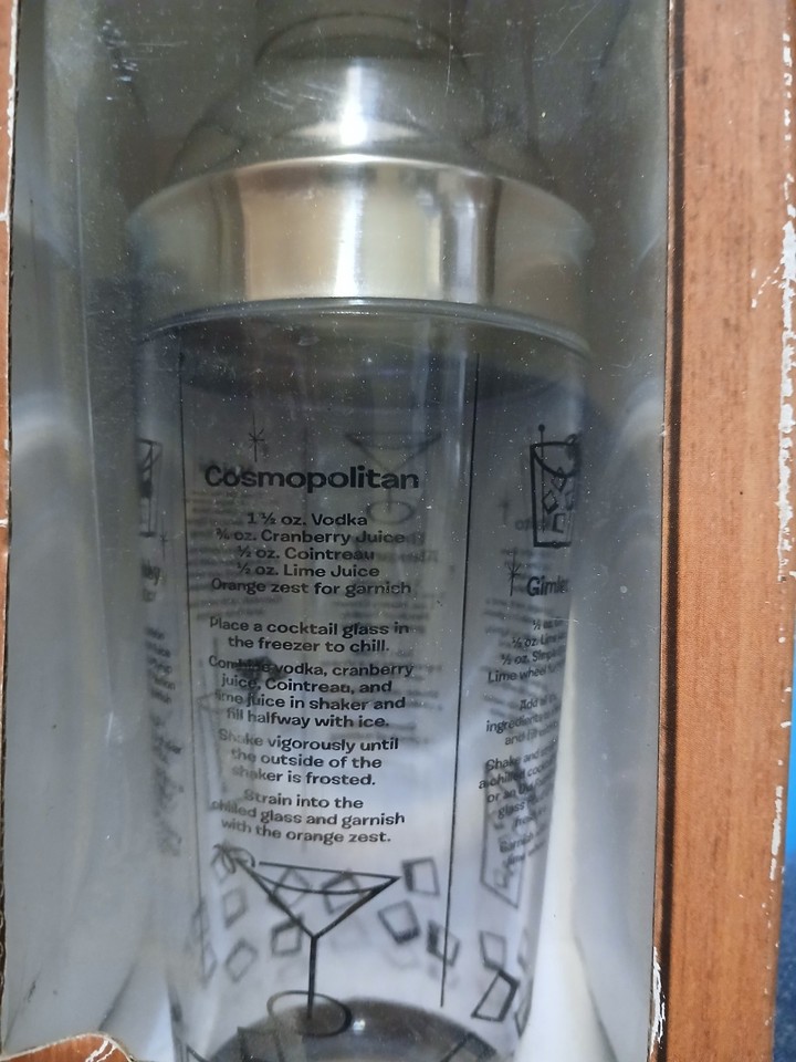 20 Oz. Cocktail Shaker With 6 Drink Cant Lose Recipes. Awesome Stuff ...