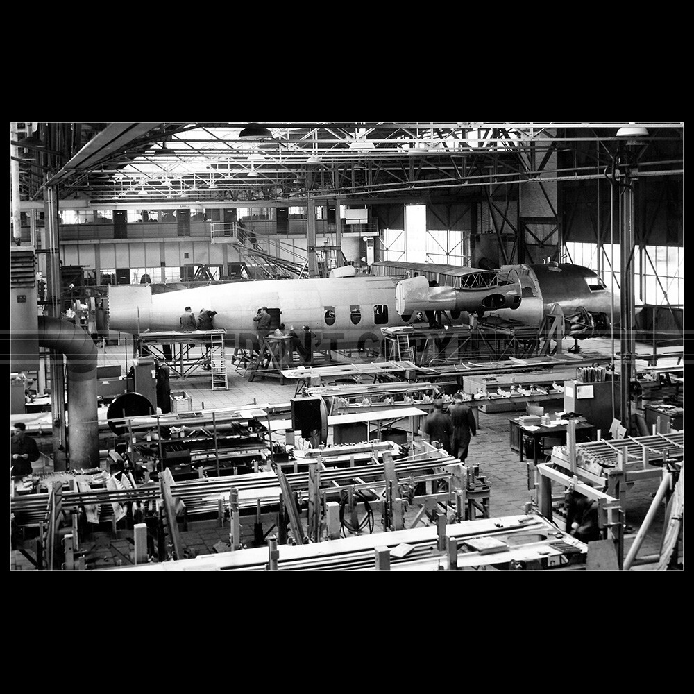Photo AV.000120 FOKKER F27 1955 ASSEMBLY LINE AIRCRAFT | eBay