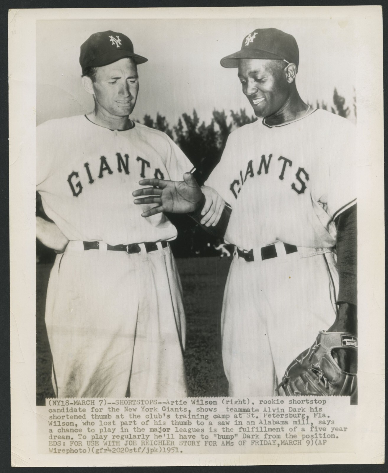 1951 Artie Wilson, Negro Lg Star Joins Giants (Last 400 Hitter) Vintage ...